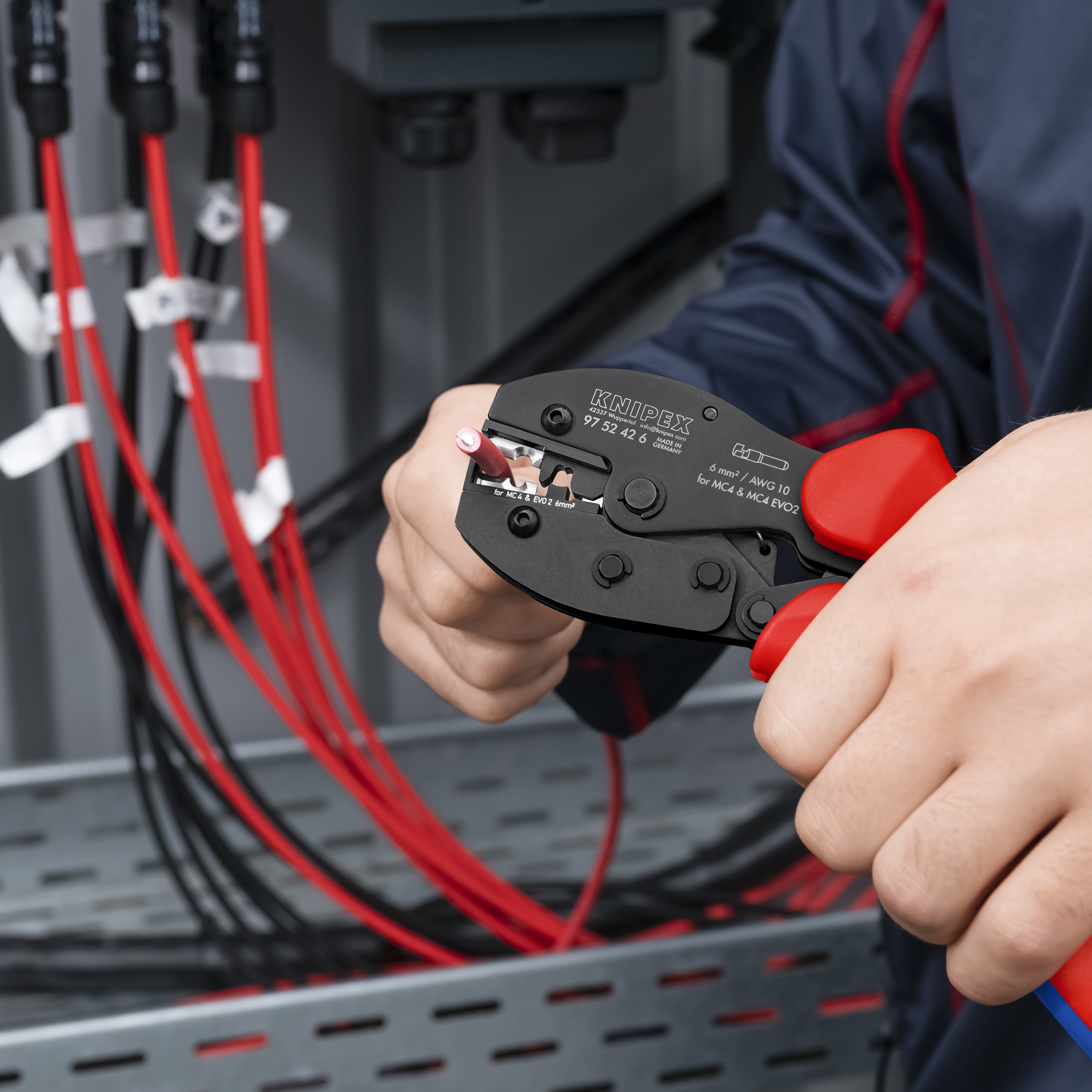 Three jobs, one tool The new KNIPEX PreciForce® SAC - Voltimum UK